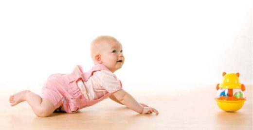 Need a Toy to Help Baby Crawl? Here's 10 of Our Faves! - Making of Mom